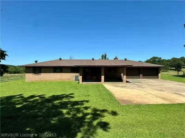 6014 BARTON RD, HUNTINGTON, AR 72940 Single Family Residence F.