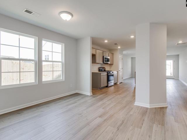 6014 Edgemont Court