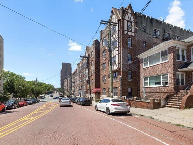 6015 Blvd East # 1 B