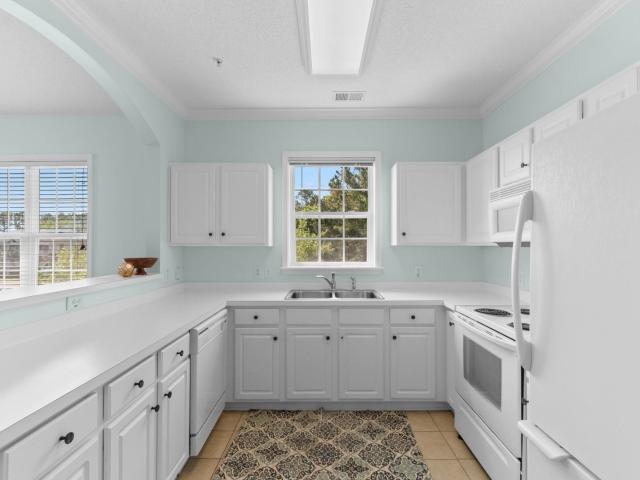 6015 Catalina Dr. 134