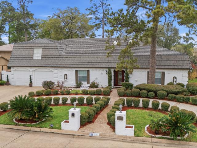 6015 Pebble Beach Drive