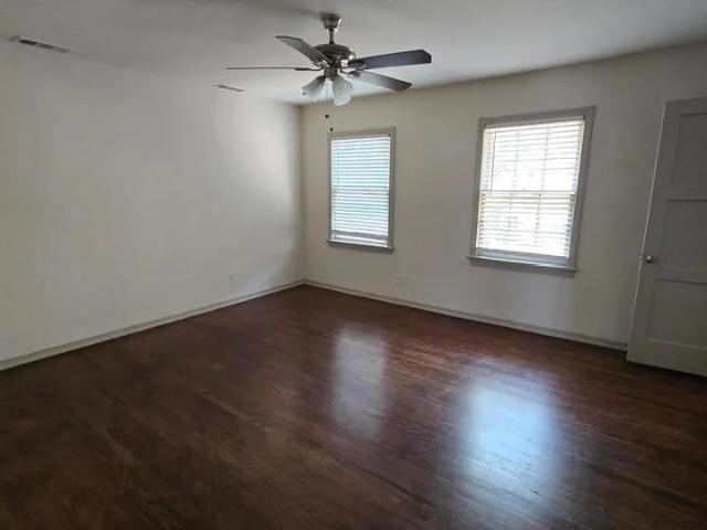 6015 Reiger Ave 2 Bedroom Apartment for Rent at 6015 Reiger Ave, Dallas, TX 75214 Abrams Brookside