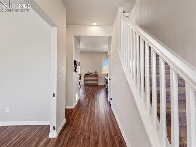 6015 Yamhill Drive