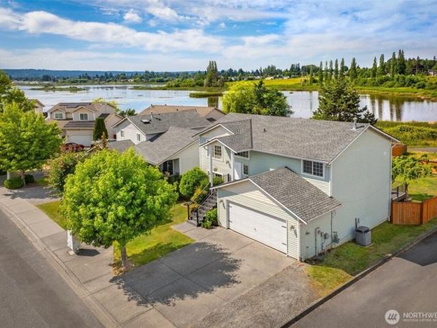 6015 52nd St NE, Marysville, WA 98270