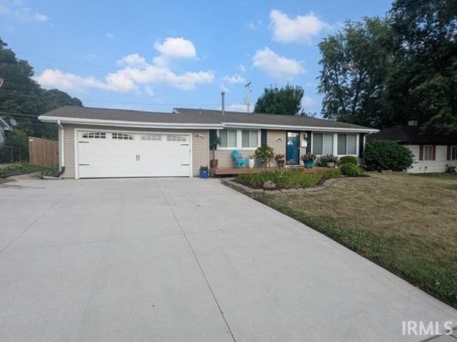 6016 Beaumont Dr, Fort Wayne, IN 46825