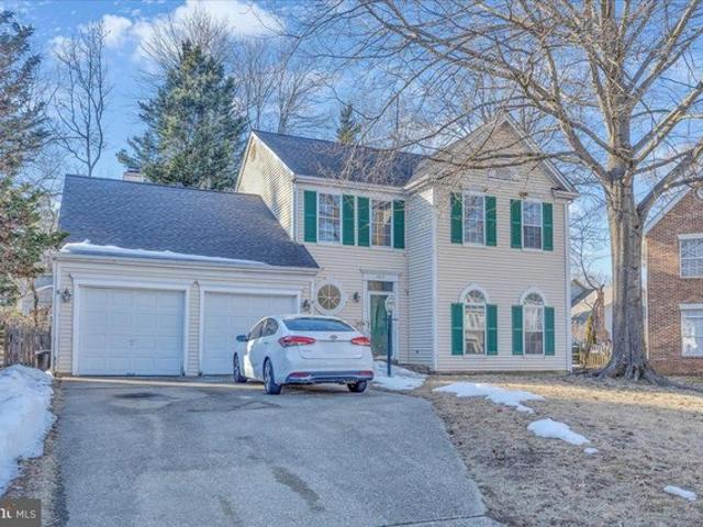 6016 Harbor Seal Ct, Waldorf, MD 20603