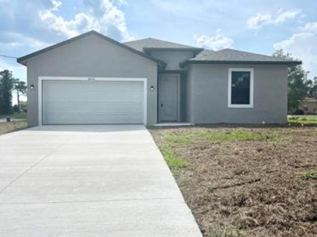 6016 Kumquat Cir, Labelle, FL 33935