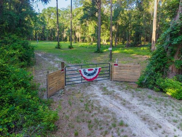 6016 SW 52nd Ter, Lake Butler, FL 32054