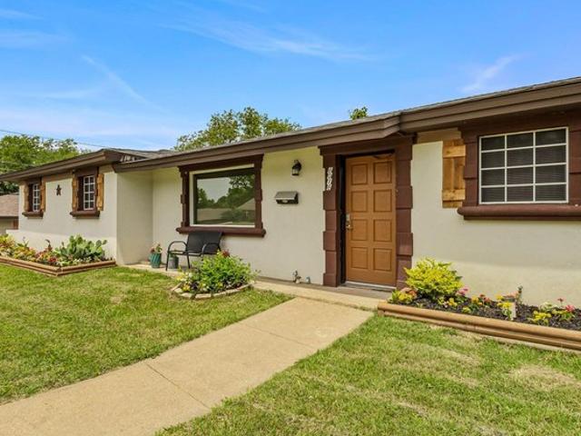 6016 Wedgmont Cir N, Fort Worth, TX 76133