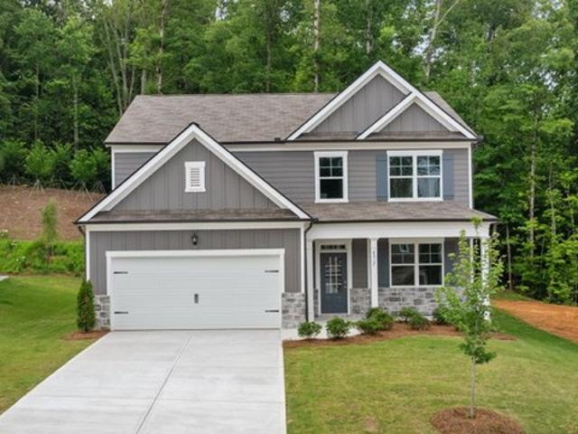6017 Airedale Dr, Union City, GA 30291