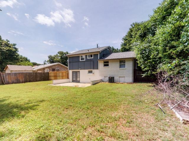 6017 Baltic Dr
