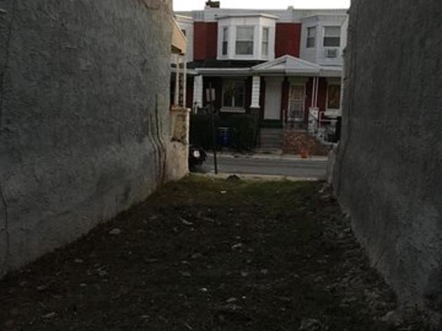 6017 Delancey St, Philadelphia, PA 19143