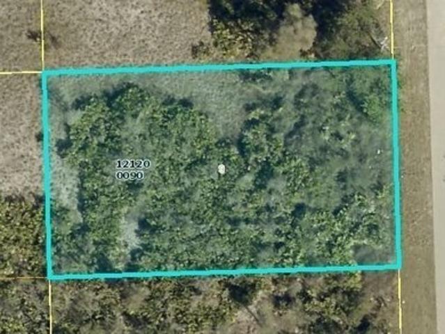 6017 Pat Ave N, Lehigh Acres, FL 33971