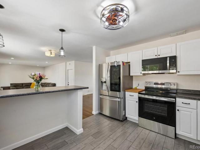 6017 Vivian Court