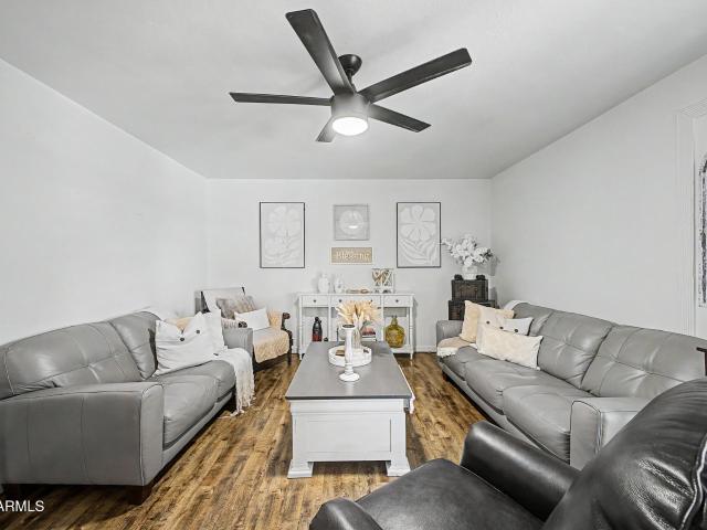 6017 w medlock drive