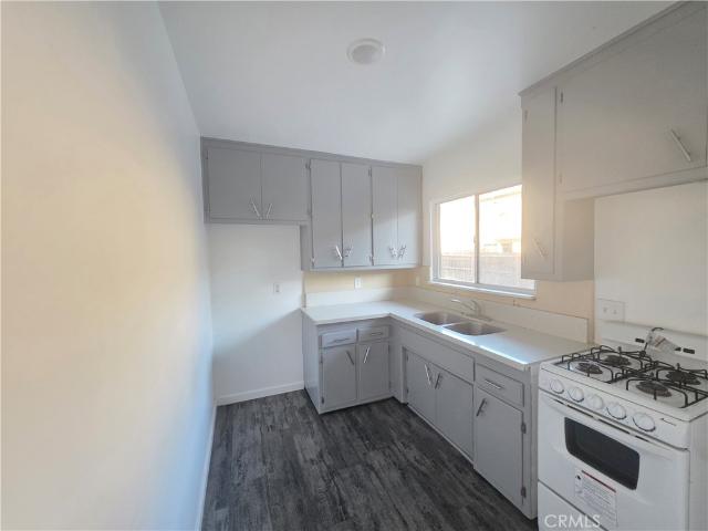 6018 Hazelhurst 3