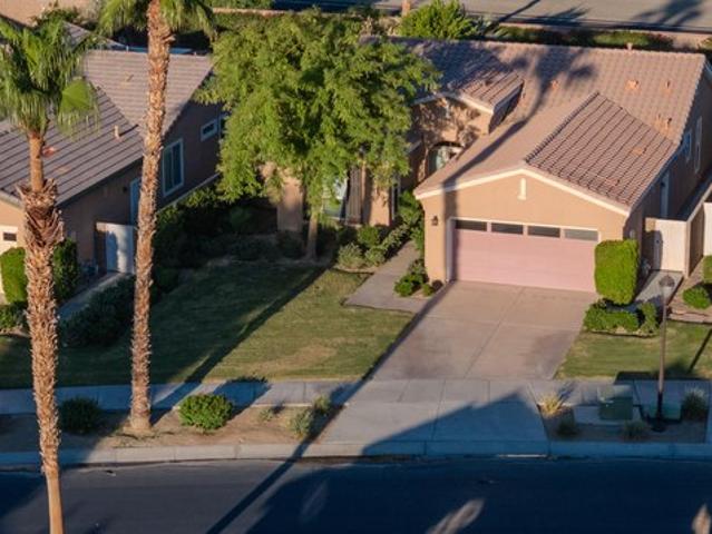 60196 Desert Shadows Dr, La Quinta, CA 92253