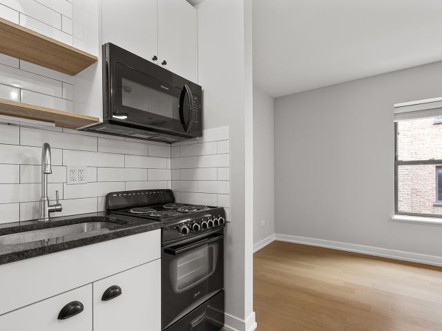6019 N Winthrop Ave, Unit 301, Chicago, IL 60660 | Compass