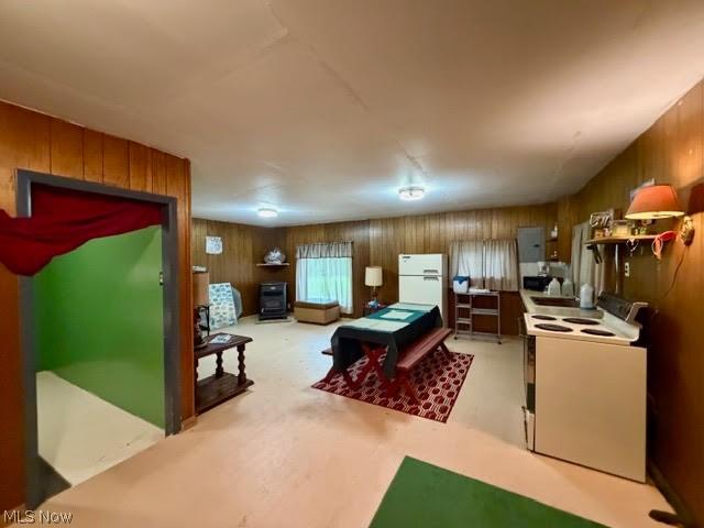 6019 Arrowhead Drive