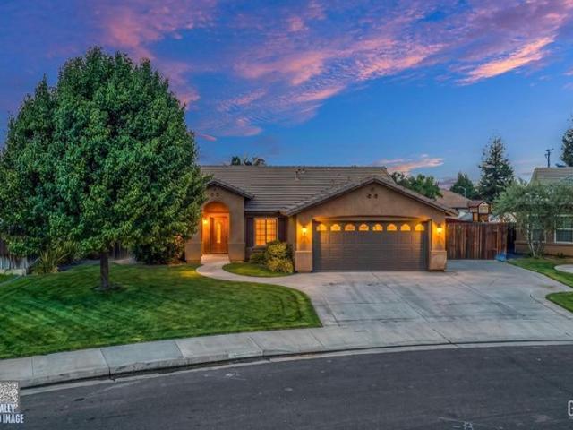 6019 Bouchaine Dr, Bakersfield, CA 93312