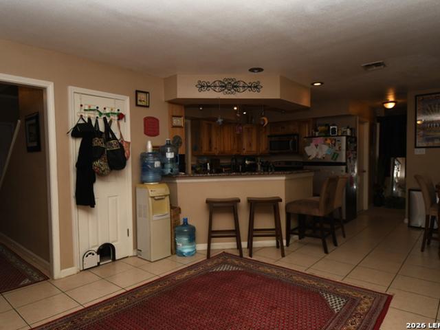 6019 Forest