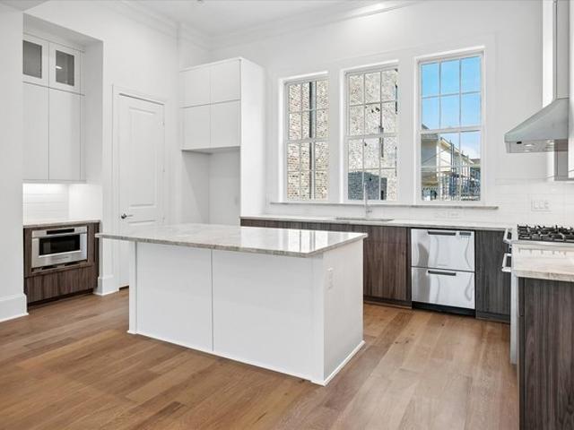 6019 Laurel Ln, Addison, TX 75001