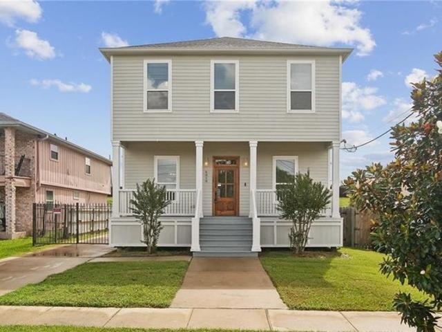 6019 Pauline Dr, New Orleans, LA 70126