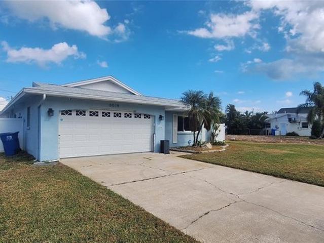 6019 Venetian Blvd NE, Saint Petersburg, FL 33703
