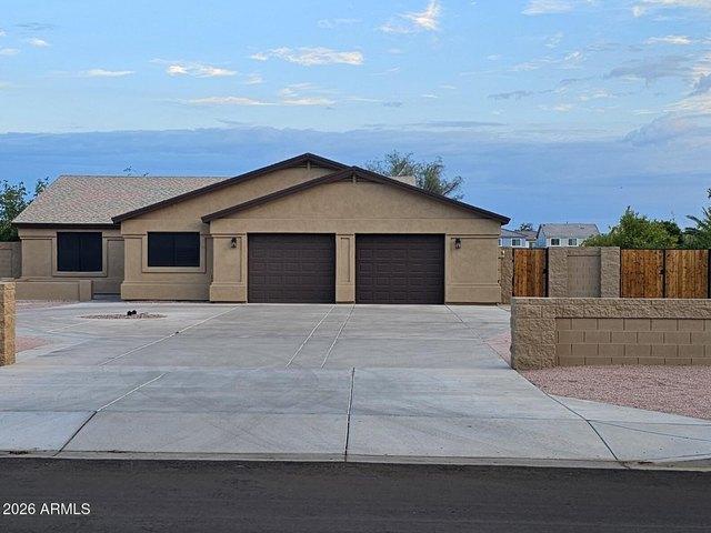 6019 W Greenbriar Dr, Glendale, AZ 85308