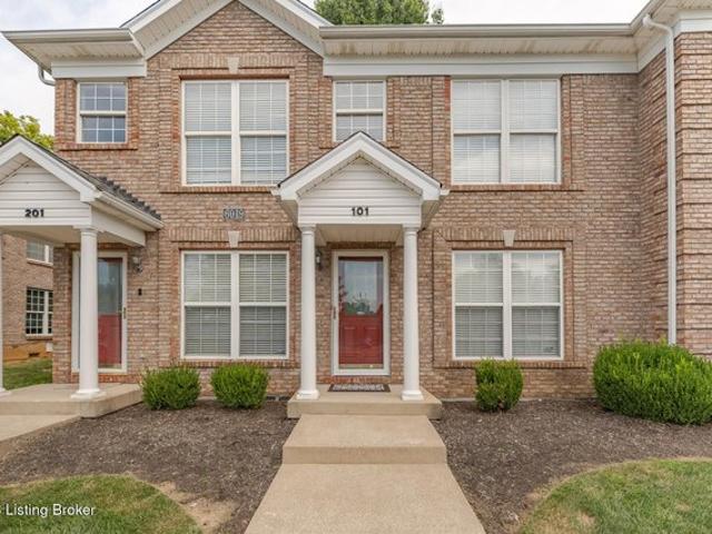 6019 Wooded Creek Dr, Louisville, KY 40291