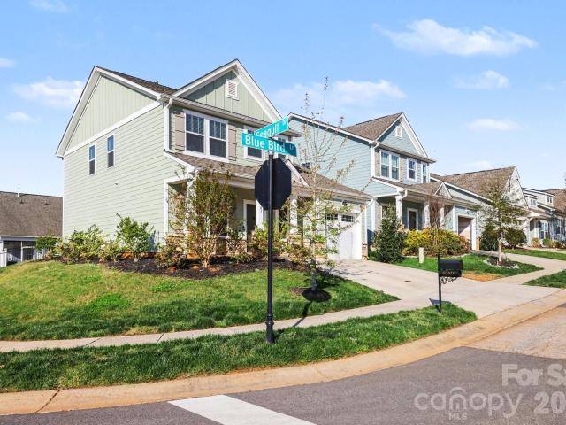 60103 Blue Bird Lane