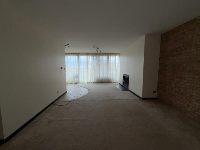 6010 Oakwood Drive # 5E