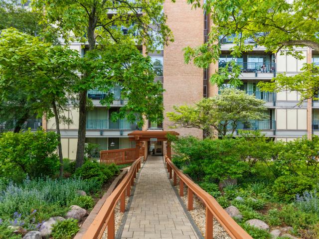 6010 Oakwood Drive # 6A