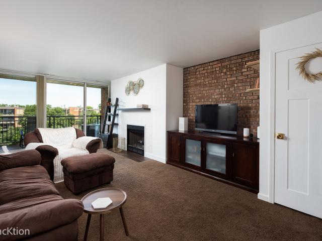 6010 Oakwood Drive # 6H