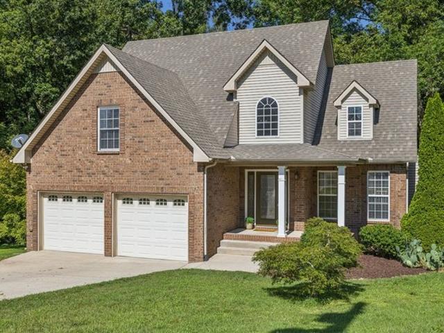 6010 Woodview Ct, Greenbrier, TN 37073