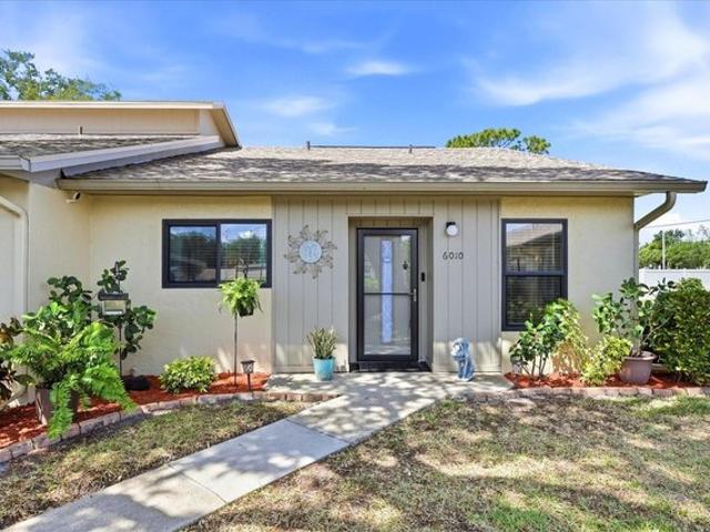 6010 28th St W Unit 6, Bradenton, FL 34207