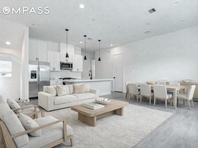 6011 Beall St, Houston, TX