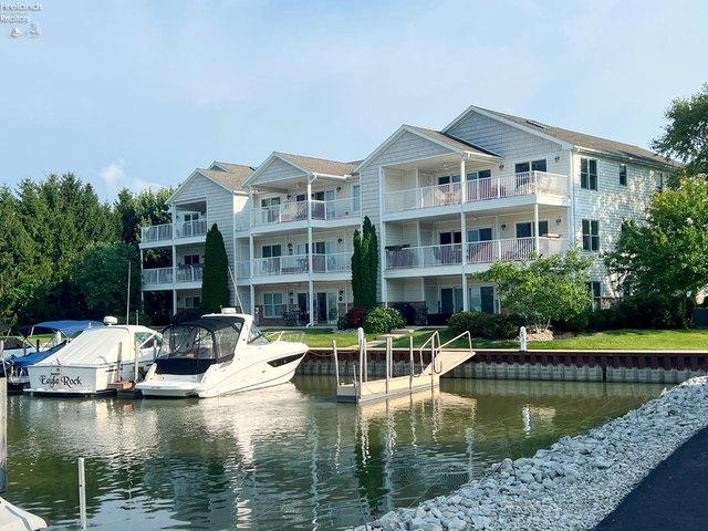 6011 East Harbor Rd Unit 3D, Marblehead, OH 43440