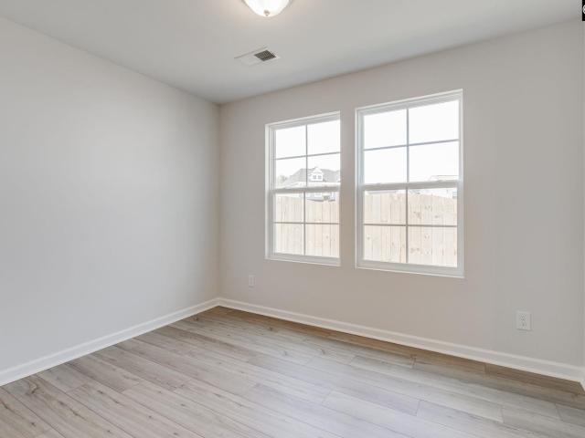 6011 Edgemont Court