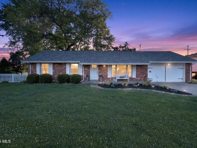 6011 Holliday Dr, Toledo, OH 43611