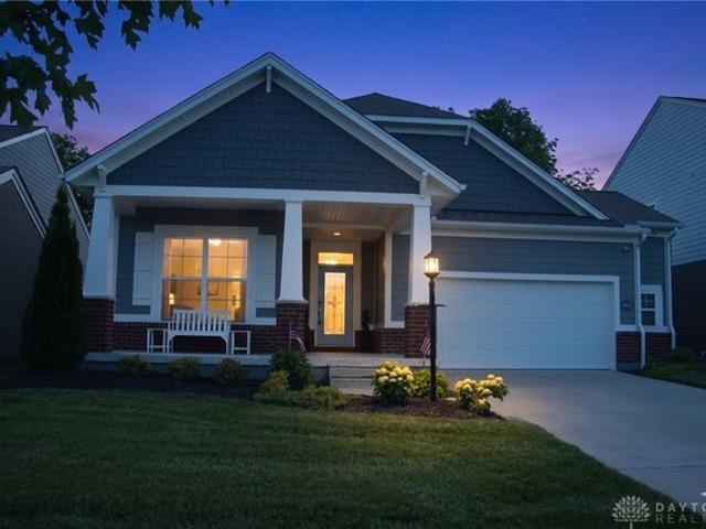 6011 Pepperwell Cir, Sugarcreek Township, OH 45440