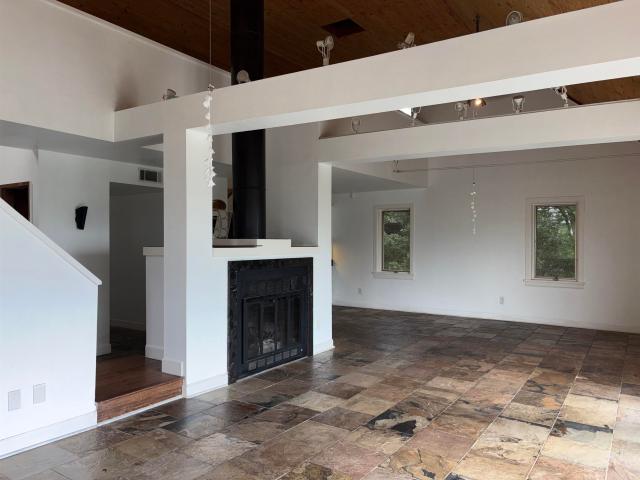 6011 Southwind Drive
