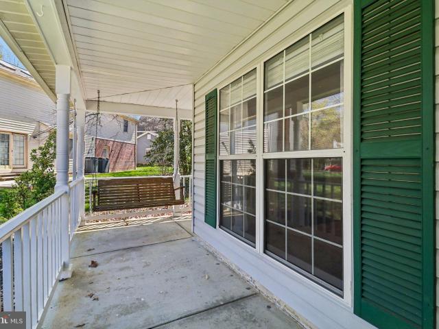 6012 Black Bear Ct, Waldorf, MD 20603 | MLS #MDCH2052 | Compass