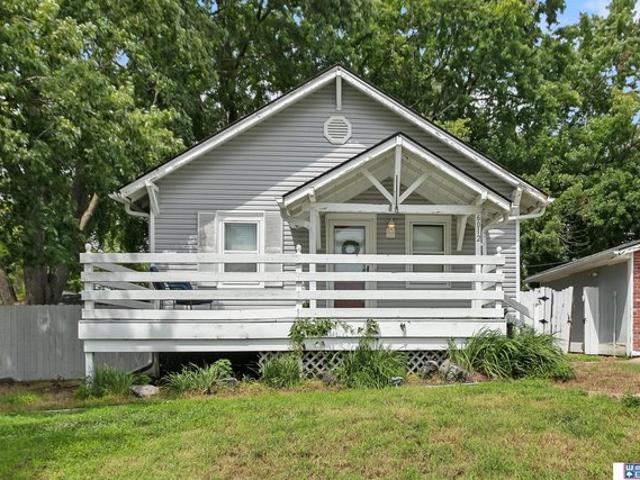 6012 Francis St, Lincoln, NE 68505