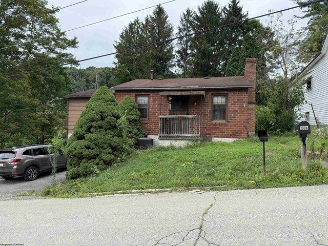6013 Brown St, Clarksburg, WV 26301