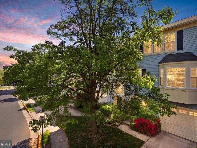 6013 Keble Dr, Alexandria, VA 22315 | MLS #VAFX2306 | Compass