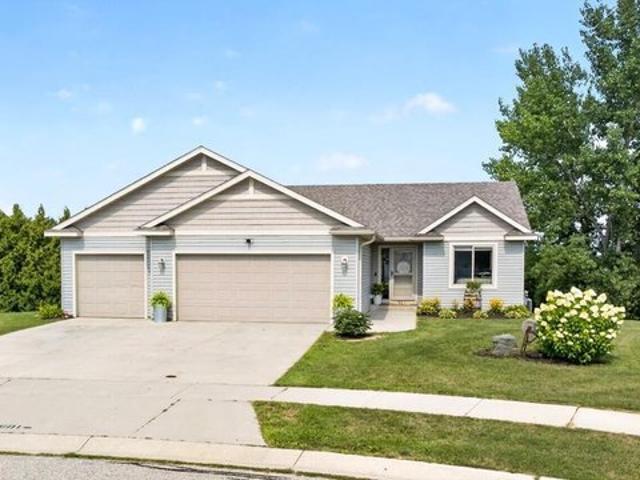 601 3rd St NE, Byron, MN 55920