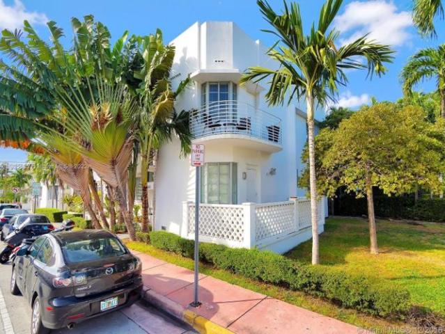 601 11th St #207 Miami Beach, FL 33139