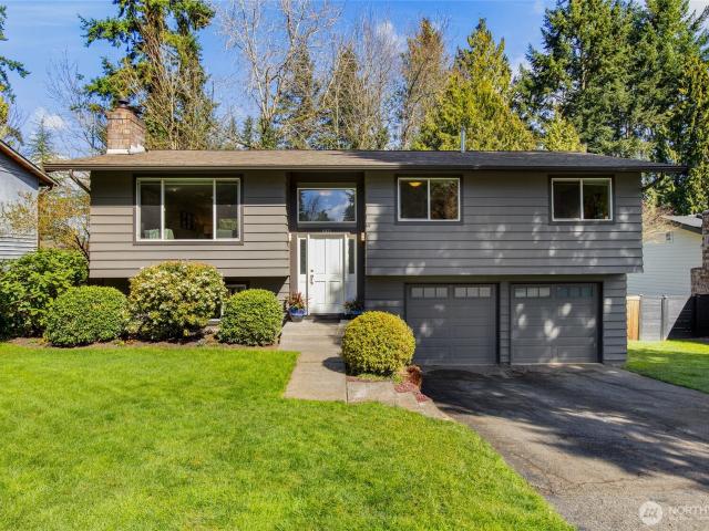 601 220th St SW, Bothell, WA 98021 | Compass