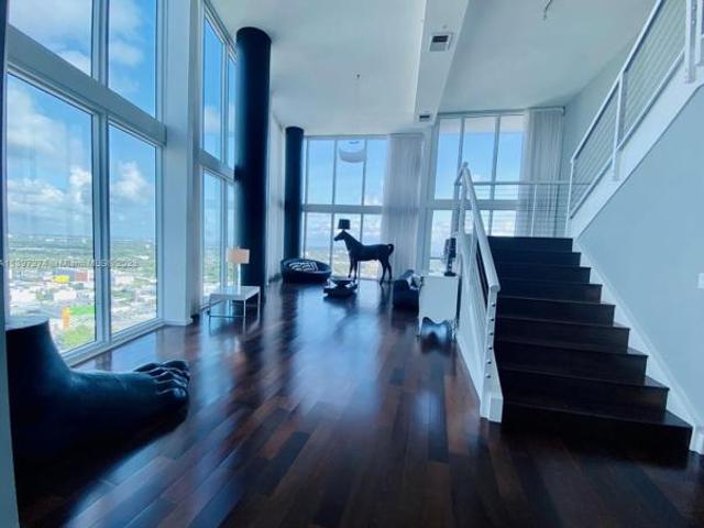 601 36th St NE #3201, Miami, FL 33137